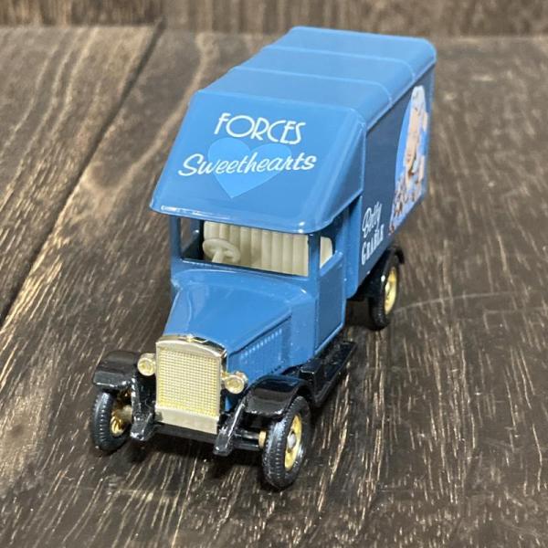 【商品状態】箱はございません。本体のみの出品です。簡易的な拭き取り掃除はしましたが、ホコリの付着など多少ございます。また、当方では完品の状態を正確に把握しておりませんため、破損や欠損等がある可能性がございます。必ず画像をご確認のうえ、ご判断...