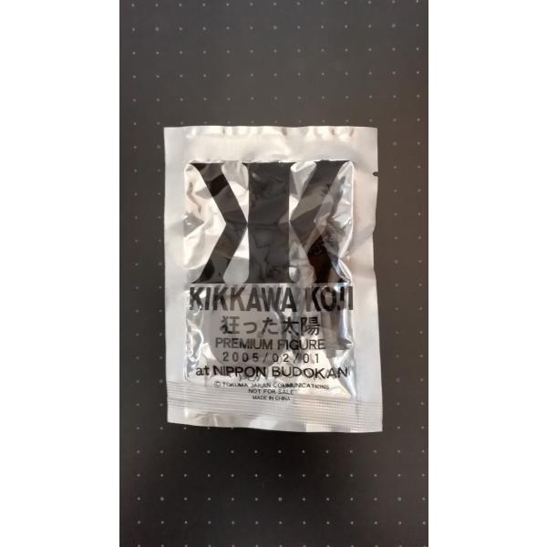 ２００５年武道館ライブでの来場者限定品　袋のサイズ１３cmX９cm新品未開封品の為、全体像の画像がございません。どうか御了承くださいませ。