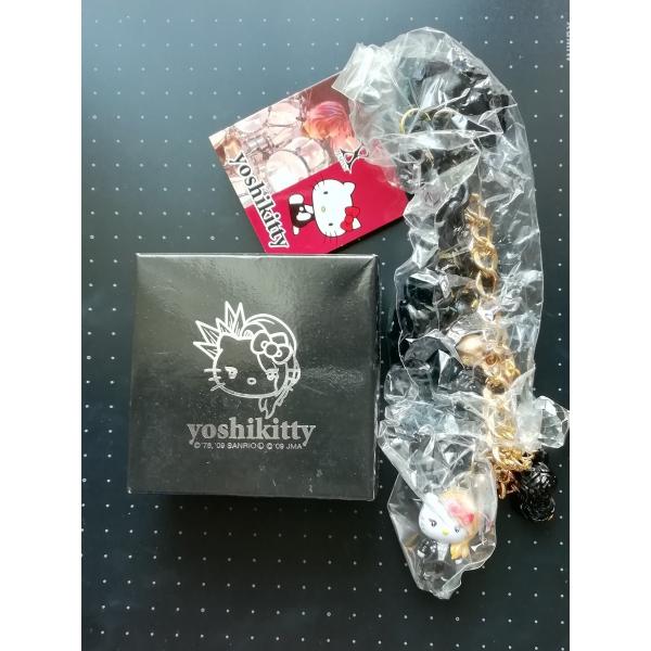 バッグチャームは未使用、タグ付き専用の箱は細かいスレ、潰れがございますのでどうかご了承くださいませ。YOSHIKIhide toshi