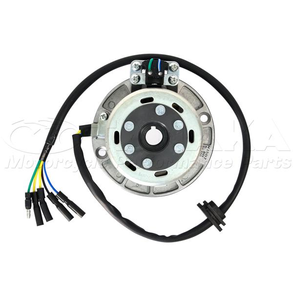 【製品詳細】軽量のローターを装着しております。コイルとローターのセット品になります。ローター重量：約524gローターサイズ：外径約88mm　内径約77mm※純正フライホイール約1100gのため、約半分の重さとなります。【適合車種】・弊社販売...