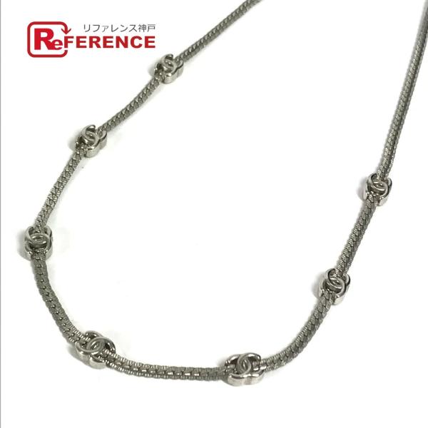 【商品番号】L-260105-5【ブランド】シャネル【ライン】A 24B【モデル】CC ココマーク ロゴ チョーカー【タイプ】2024年秋冬プレコレクション【形状】ネックレス【型番】ABE254【対象】レディース【カラー】シルバー【素材】メ...