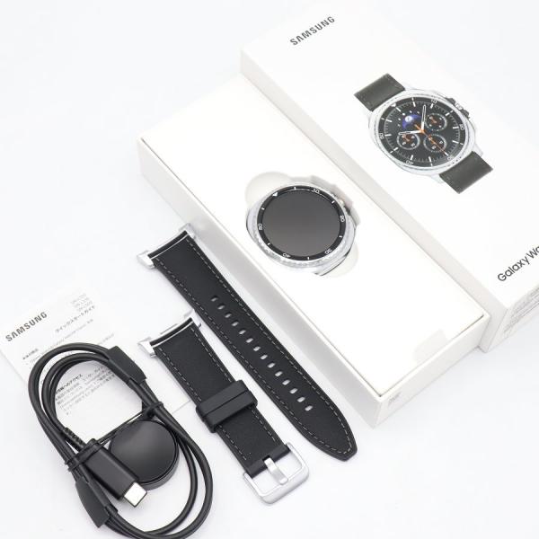 【美品】SAMSUNG Galaxy Watch8 Classic SM-L500NZKJXJP ブラック スマートウォッチ ギャラクシーウォッチ 本体■商品状態【A】大きなダメージもなく程度良好の美品・USED品ではございますが大きなダメ...