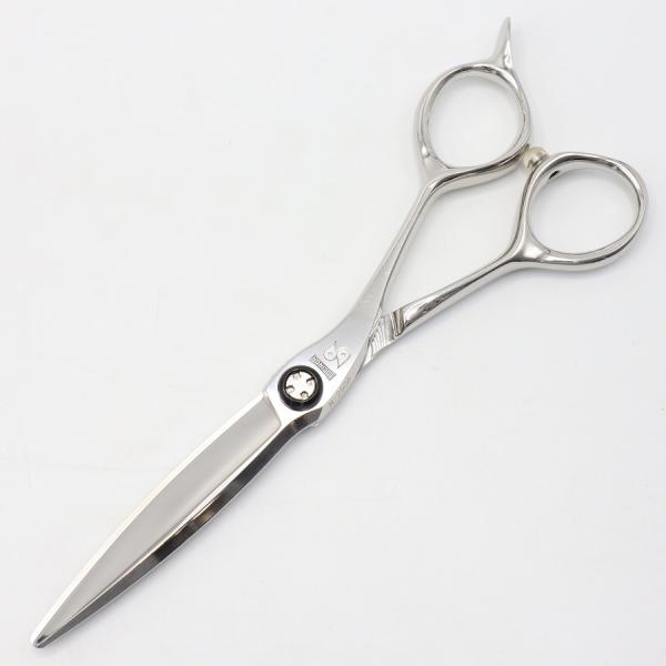 【美品】刃物屋トギノン ネオスライド カットシザー■商品情報・笹刃・メガネハンドル・6インチ・鋼材：Gスーパーパウダースチール・59.5グラム■商品状態【A】大きなダメージもなく程度良好の美品・USED品ではございますが大きなダメージや汚れ...