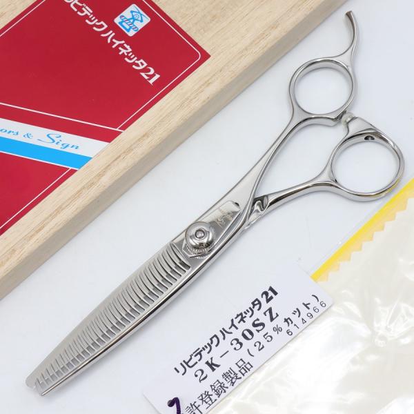 【美品】アルプス リビテックハイネッタ21 2K-30SZ セニング シザー■商品情報・オフセットハンドル・6インチ・セニング30目・スキ率約25%（メーカー発表のスキ率です）・61.6グラム■特徴ベーシックなスタンダードセニング抜けが良く...