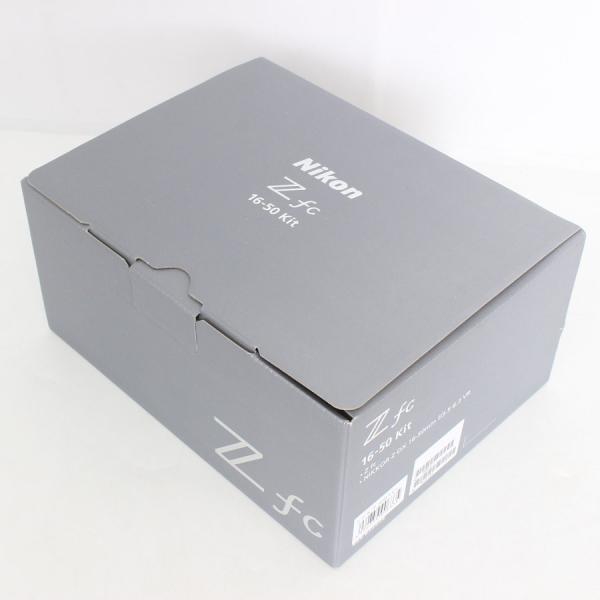 【新品】Nikon Z fc 16-50 VR レンズキット シルバー ミラーレス一眼カメラ ズームレンズ ニコン 本体■商品状態【N】未使用品・新品未使用品ですが、販売店様が保証書印字のため、一度開封されている商品です。・購入日：2026...