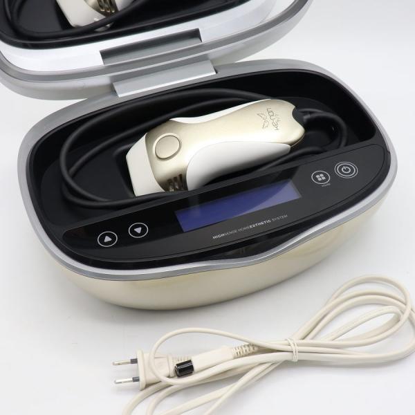 【美品】ケノン Ver.8.0 エクストラカートリッジ付き 脱毛器 kenon 本体■商品状態【A】大きなダメージもなく程度良好の美品・商品の特性上、カートリッジには照射痕がございますが、本体など大きなダメージはなく良品です。・動作確認済み...