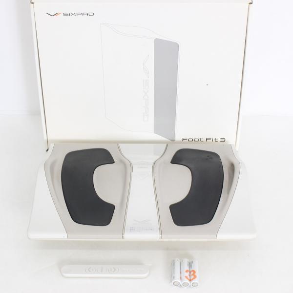 MTG SIXPAD Foot Fit 3 SE-BZ-02A ホワイト フットフィット 3 シックスパッド 本体■商品状態【B】一般的な使用感のある商品・本体背面とフットパットに色あせ感と本体の所々に擦れキズがございます。※できる限りの清...