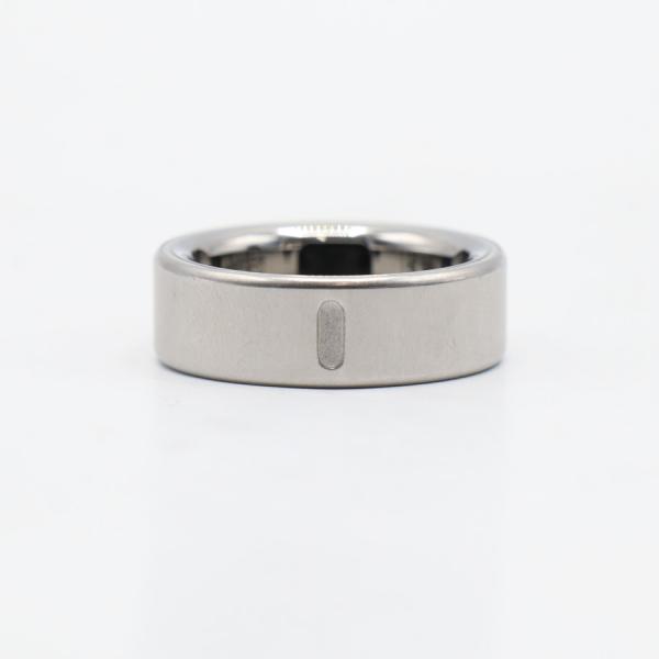 Oura Ring 4 JZ90-54220-10 ブラッシュドシルバー 10号 スマートリング オーラリング 本体■商品状態【B】一般的な使用感のある商品・リングに使用に伴う細かなキズがございます。・充電器が欠品しておりますが、家電量販店...