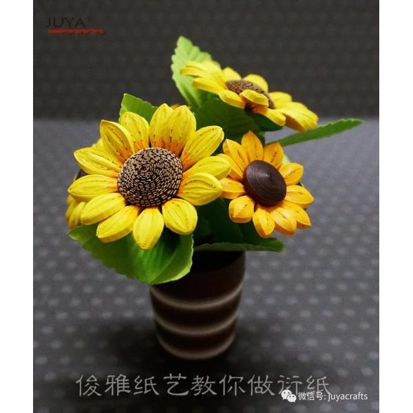 《商品内容》JUYA　ペーパークイリングキット　ひまわり※材料ペーパーのみのセットになります。道具はご用意ください。※詳しい説明書はありませんが、ペーパーのパッケージについているQRコードを読み込んで、制作手順のページをご参照いただくことが...