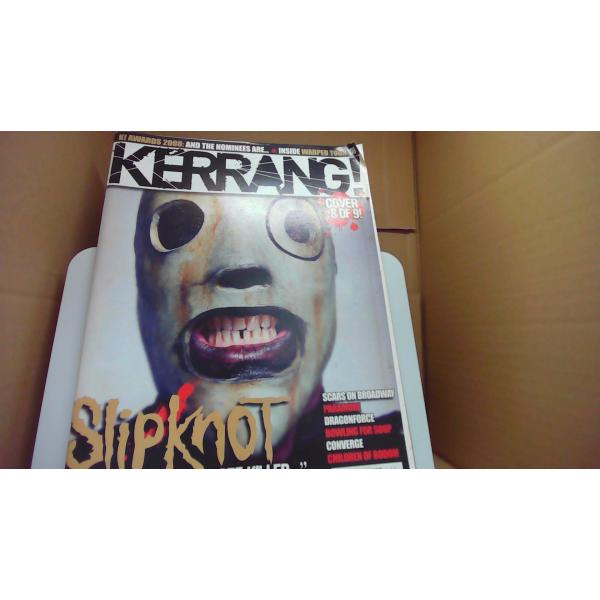 KERRANG COVER8OF9■商品の状態【付属品】 問題なし。【カバー】 多少のキズ・ヨゴレあり。【本体】 一部ページに折れあり。■ご注文通知から３営業日以内に発送。■水ヌレ、ヨゴレ、キズ防止の為、耐水ビニール封筒に入れて発送いたしま...