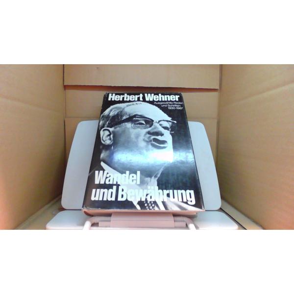 Wandel und Bewahrung/Herbert Wehner ■商品の状態【付属品】 問題なし。【カバー】 大半にヤケあり。 非常に強いキズ・ヨゴレあり。【本体】 小口に多少のキズ・ヨゴレあり。■ご注文通知から３営業日以内に発送。...