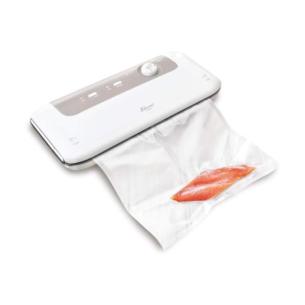 単品ホワイト/フラット/VS・パッケージ個数:1・衣類を圧縮して厚みを3cm以下にすることでフリマなどの発送の際、送料の負担を減らすことができます。・子供服はすぐに着られなくなります。誰かに渡すことで捨てずにゴミの削減にもつながります。・自...