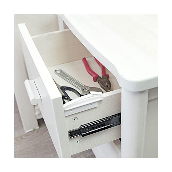 パッケージ個数:1・適用範囲：お子様の危険防止対策、地震対策やいたずら防止に・地震対策・ケガ防止 ：開き戸をしっかりロック 地震の揺れによる引出しの飛出し防止、お子様のイタズラによるケガ防止。・引き出しロック(側面用)：キッチンや家具などの...