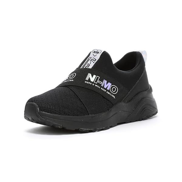 スニーカーブラック/22.5 cm 2E/NM J121・Size:22.5 cm 2EColor:ブラック・厚底ソールを採用した「NIMO」の女児向けジュニアスニーカー