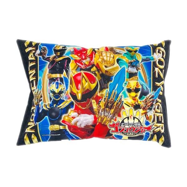 枕スーパー戦隊 ゴジュウジャー/39×28cm/4621689・Color:スーパー戦隊 ゴジュウジャーPatternName:スーパー戦隊・パッケージ個数:1・楽しいキャラクターデザイン寝室の雰囲気も明るくなるキャラクターデザイン。お気に...
