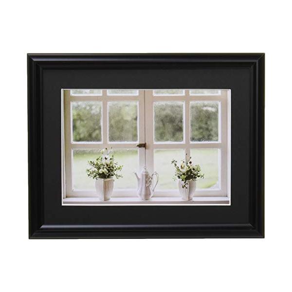 軽量ブラック/2L/506710・Size:2LColor:ブラック・パッケージ個数:1・前面板には透明PET板(厚さ0.5mm)を採用。軽量で、破損を防ぐことができます。・アルミ製・厚手Vカットマット台紙(厚さ1.3mm)・額縁外寸:W2...