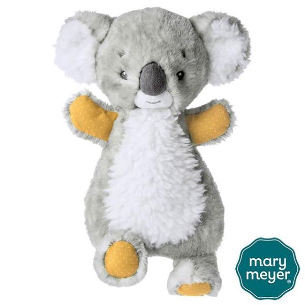 【商品情報】■生産国：中国■素　材：ポリエステル製■サイズ：W20×H31×D8cm小さな手でも掴みやすくて軽い「ラヴィシリーズ」から、コアラが登場しました。ぬいぐるみの中は詰め物の代わりにビーンバッグが入っているため、薄くて軽いのが特徴です。