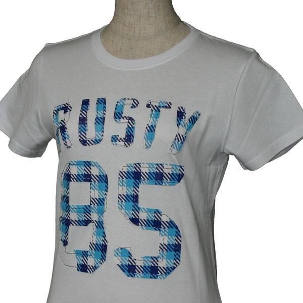 RUSTY 1953年California San DiegoにRusty Preisendorferは生まれました。 14歳からサーフィンをはじめてから早くにサーフボード作りに興味を示し、16 歳からシェイプを始め Surf Brand ...