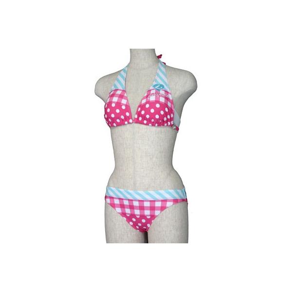 RUSTY1953年California San DiegoにRusty Preisendorferは生まれました。14歳からサーフィンをはじめてから早くにサーフボード作りに興味を示し、16 歳からシェイプを始め Surf Brand とし...