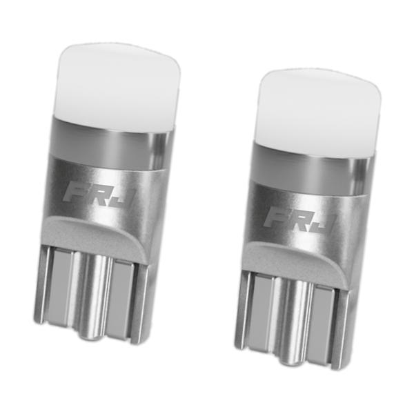 【商品内容】：T10 LEDバルブ×2【明るさ】：色温度：6000K 　ルーメン：100lm（1球）、200lm(2球)【電圧】：12V車バイク専用（車にもお使いいただけます）【サイズ】：長さ24mm 幅10mm【バイク使用用途】：ポジショ...
