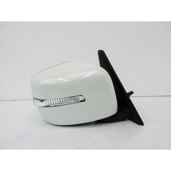 商品M44469 ◎ソリオ/バンディット MA26S/MA36S/MA46S ◎デリカD2 MB36S/MB46S 右ドアミラー SOLIO/SOLIO BANDET/DELICA D2 純正（中古品）ピュアホワイトパール（カラーコード：Z...