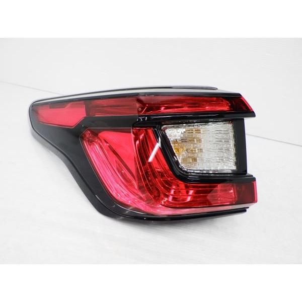 商品T48962△ スバル クロストレック GUD 左テールランプ STANLY W6357 SUBARU CROSSTREK純正（中古品）・令和4年9月〜全年式・左テールランプASSY参考部品情報：84201-FN030・バルブ、ソケット...