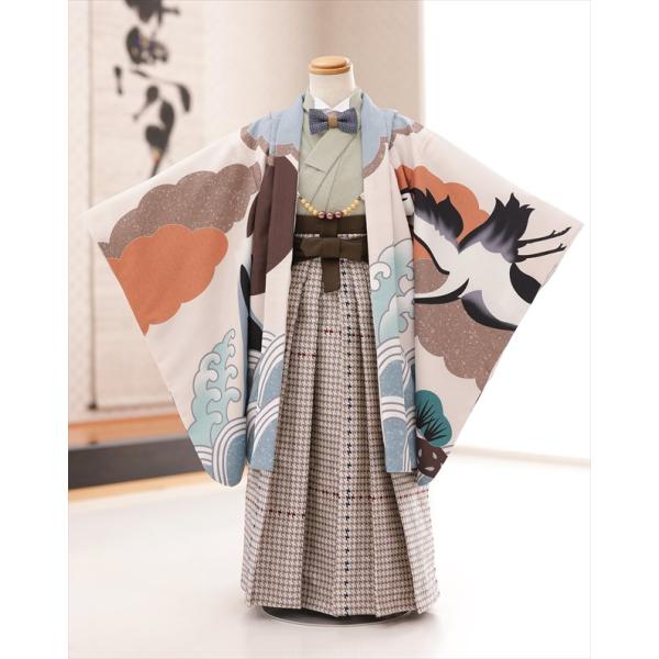 5歳 男の子 七五三レンタル 着物レンタル d4346 「100cm〜110cm」 753セット ３歳 ４歳 貸衣装 人気 子供着物 七草祝い 卒園式 かっこいい レトロ モダン 往復送料無料 「Laube du Japan」 アイボリーに...