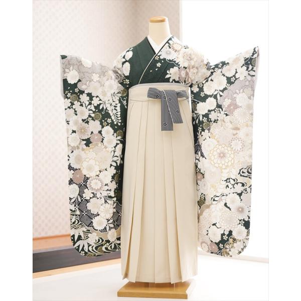 卒業式 女 袴レンタル 150cm前後 小さめサイズ sfoh8038 薄手着物 卒業袴 フルセット 女性 振袖袴 かわいい おしゃれ 正絹 人気 春 往復送料無料 高級ブランド「Close Fit」濃緑に絢爛慶麗華×クリーム袴【サイズ】対...