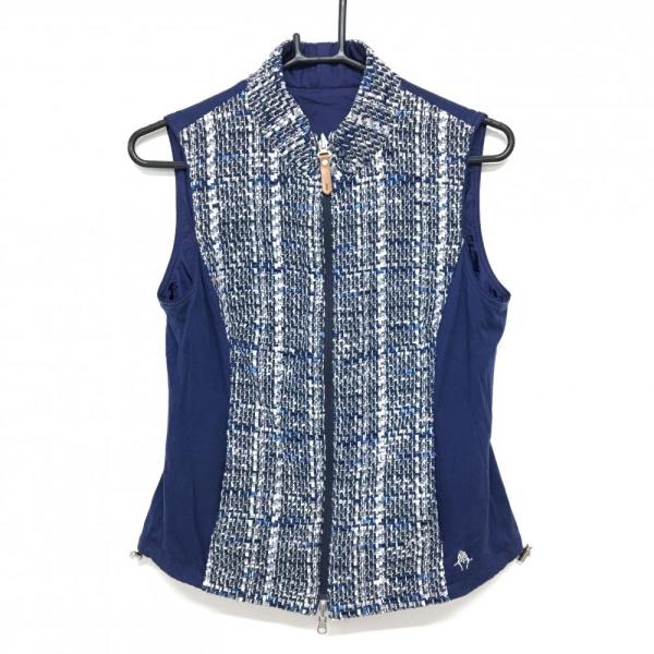 ブランド：Paul Stuart SPORTアイテム：リバーシブルベスト表記サイズ：M実寸サイズ：　身幅：約44cm　袖丈：約-cm　肩幅：約36cm　着丈：約50.5cm特徴・仕様：適応時期：春 ・ 秋商品ランク：Aコメント：袖下色褪せ少