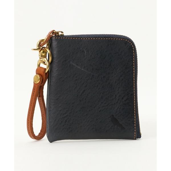 ■素材「ミネルバボックス」レザーを使用したミニウォレットです。この革は ”バケッタ製法”と呼ばれる、牛脚油でたっぷりと加脂するイタリア古来のオイルドレザーの、なめし技術に不均一な手揉み加工を施し、自然な風合いと柔らかさを与えたものです。特徴...