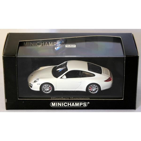 注意1 写真はイメージですので、実際の商品と異なる場合がございます。製造時からの塗装ムラ、ツブ、傷、付着物、デカールのズレ、浮き、欠け、パッケージの初期擦れやシワ、傷、汚れ等の量産モデルの性質をご理解いただいた上で願い致します。 海外からの...