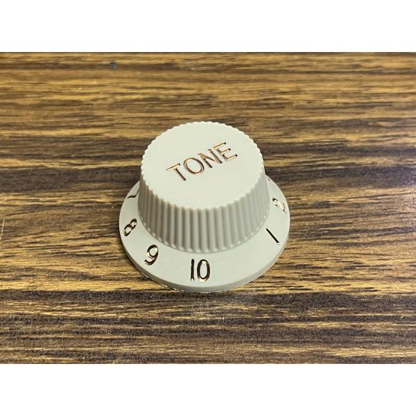フェンダースタイル VOLUME ノブ少しくすんだ AGED WHITE カラー6mmスプリッドシャフト対応 メール便発送可能です