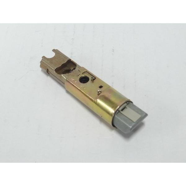 クイックセット専用6WAYラッチセットです。ラッチはバックセット60ミリと70ミリの2タイプの可変になっております。