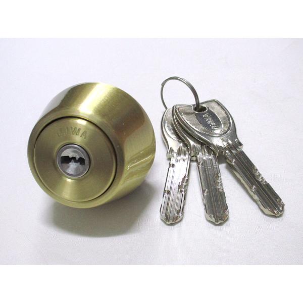 ミワロック最新のPRシリンダーを装着したSWLSP(LSP)用の取替シリンダーです。色はゴールド色(金色)で、子鍵は3本ついています。