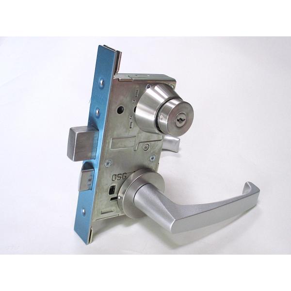 ミワロック20番アルミレバーハンドル シルバー色のU9シリンダー付玄関錠セットです(表シリンダー裏サムターン、子カギ3本付)。戸の厚みは33ミリ以上42ミリ未満に対応しております。バックセットが51ミリ、64ミリ、38ミリの3種類ありますの...