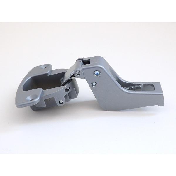 スガツネ(LAMP)のスライド丁番「H100-C34/0」です。厚扉用。95°開き。インセット。