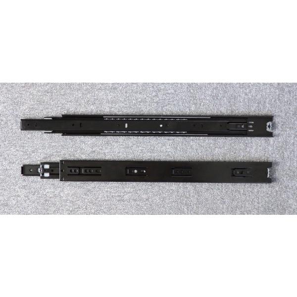 ハーフェレ(HAFELE)のスライドレール「FL35」450mmです。3段引き。黒色クロメート処理。1セット(2本)単位での販売となります。