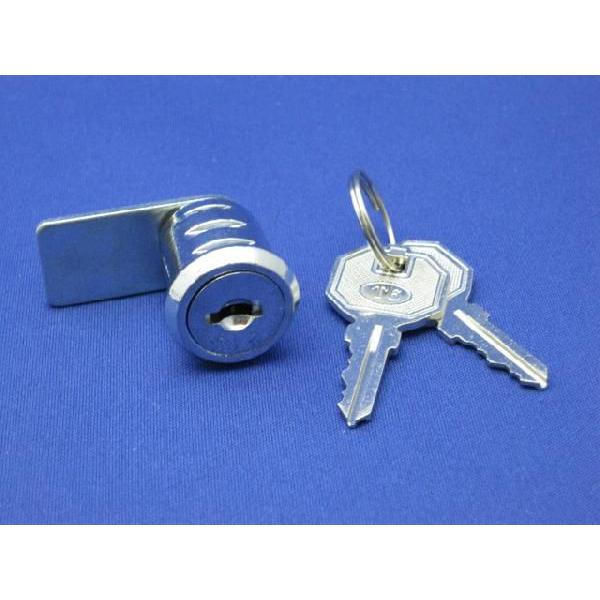 T-105 カムロック錠です。