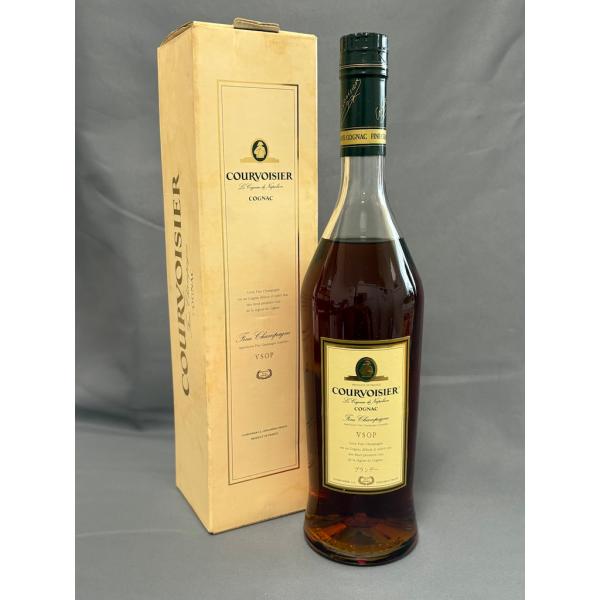 ★クルボアジェ VSOP フィーヌ シャンパーニュ コニャック 700ml 40% 箱付 Le Cognac de Napoleon COGNAC Fine Champagne★○未開栓、古酒、一般消費者から買取させていただいた2次流通品で...