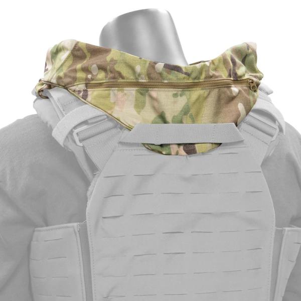 ●プレキャリにベルクロで固定、襟部分に装甲を付加する拡張パーツ●First Spea社M.A.S.S.(モジュラーアーマー サプリメント システム）の襟パーツで、ソフトアーマーなどを収納する為のカバー。同社プレートキャリア、  シージアール...