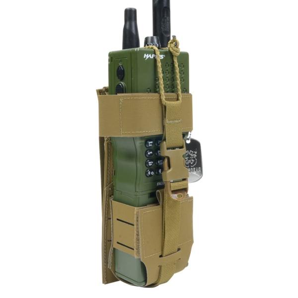 ●幅広いモデルに対応できる自在にフィットするラジオシャーシ●高品質な商品を展開するミリタリーメーカー「レプズギア」の「Spiritus Systems-Multi Platform Radio Chassis MK5」をモデリングしたラジオ...