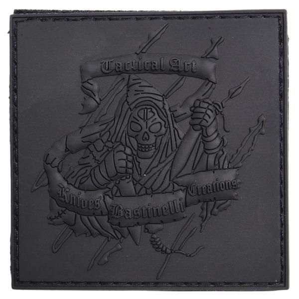 ●ベルクロ式で付け外しが簡単にできる死神デザインパッチ●ベルクロに対応した装備や帽子などに簡単に取り付けられます。対応していない場合は付属しているメスシートを縫い付けることで装着可能。変色や劣化に強いPVC(ポリ塩化ビニル)ゴム仕様で耐久性...