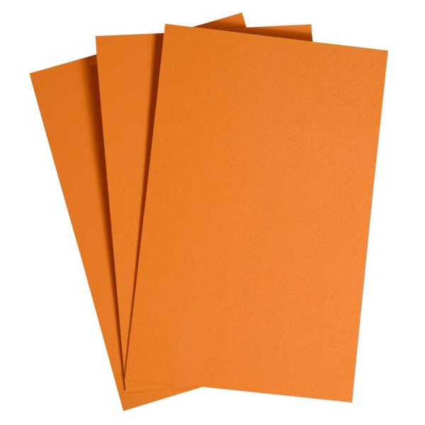 ●ナイフシースの作成に最適なカイデックスシート●ナイフシースやホルスターなどの作成に使えるカイデックス(Kydex)板です。厚さは約1.5mm、サイズは約30×20cmの長方形で、小型ナイフからナタやマチェットなどの中・大型のナイフシースま...