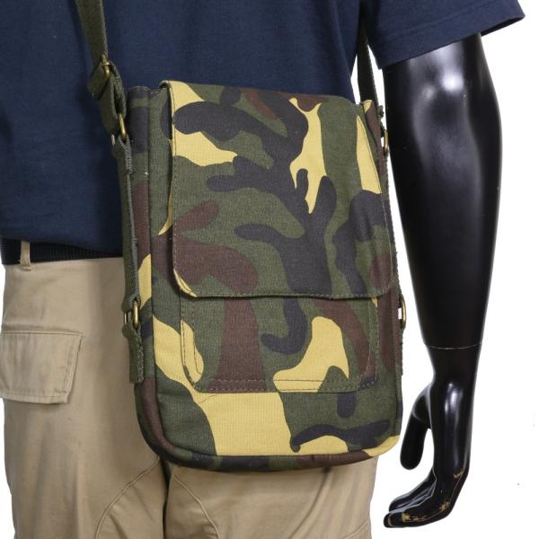 ●iPadやタブレットを収納することができるショルダーバッグ●ミリタリーブランドROTHCO製のVintage Canvas Military Tech Bagです。キャンバス地で作られた本体は、ビンテージ加工を施すことで長期間愛用されたか...