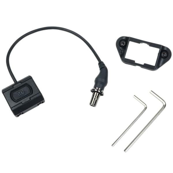 ●角度の付いたジャックで取り付けやすい小型リモートスイッチ●エアソフトガン用電子アタッチメントを主体に作成、販売するブランド「WADSN」のリモートスイッチ。●スイッチの詳細 ジャック規格:Surefire、取り付けオプション:20mmレー...