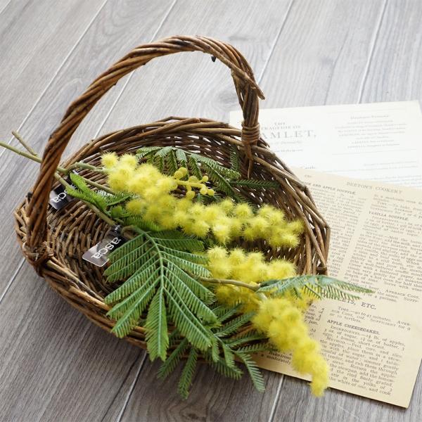 【メール便可（1通につき2本まで）、潰し簡易包装】■内容量：1本■サイズ：約 全長32cm・房6〜8cm■素材：ポリエステル・ポリエチレン等■商品の撮影には最大限注意を払っておりますが、閲覧時のモニター環境によりましては実際の商品と若干違う...