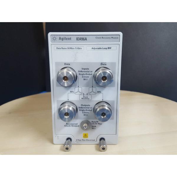 Agilent 83496A 光/電気クロック・リカバリ・モジュール Opt. 100 300● 商品状態「中古」 正常動作品● 付属品本体のみ