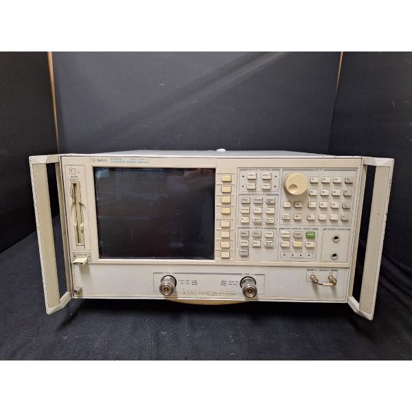 Agilent 8753ES ネットワークアナライザ 30kHz〜6GHz● 商品状態「中古」 正常動作品● 付属品電源コード