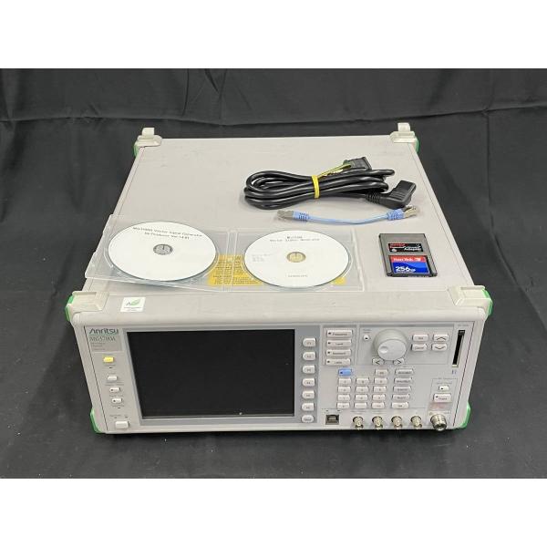 ● 製品名   ベクトル信号発生器 ●メーカー    Anritsu (アンリツ) ● 型番  MG3700A  ● 商品状態「ジャンク」ALC Alarm発生、他の動作確認不可、現品渡し ● 付属品： 本体、ストレートLANケーブル、CF...