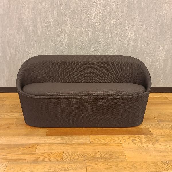 【メーカー】オカムラ / 【型番】MU21AB-FRU1【製造年】2024年製【カラー】ブラック※色名はメーカー公式色名称と異なる場合がございます。【当店管理番号】10002204【サイズ詳細】幅:約1500mm / 奥行:約570mm /...